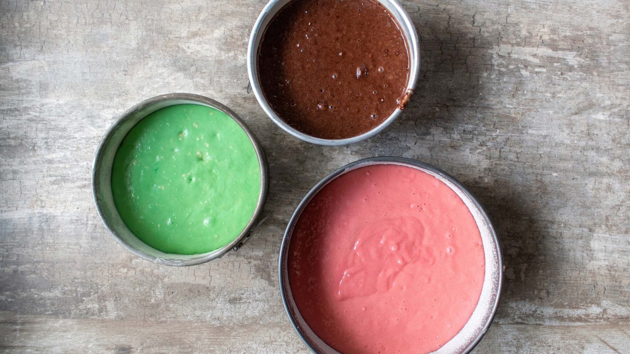 Why did my cake sink in the middle? - Cakes by MK